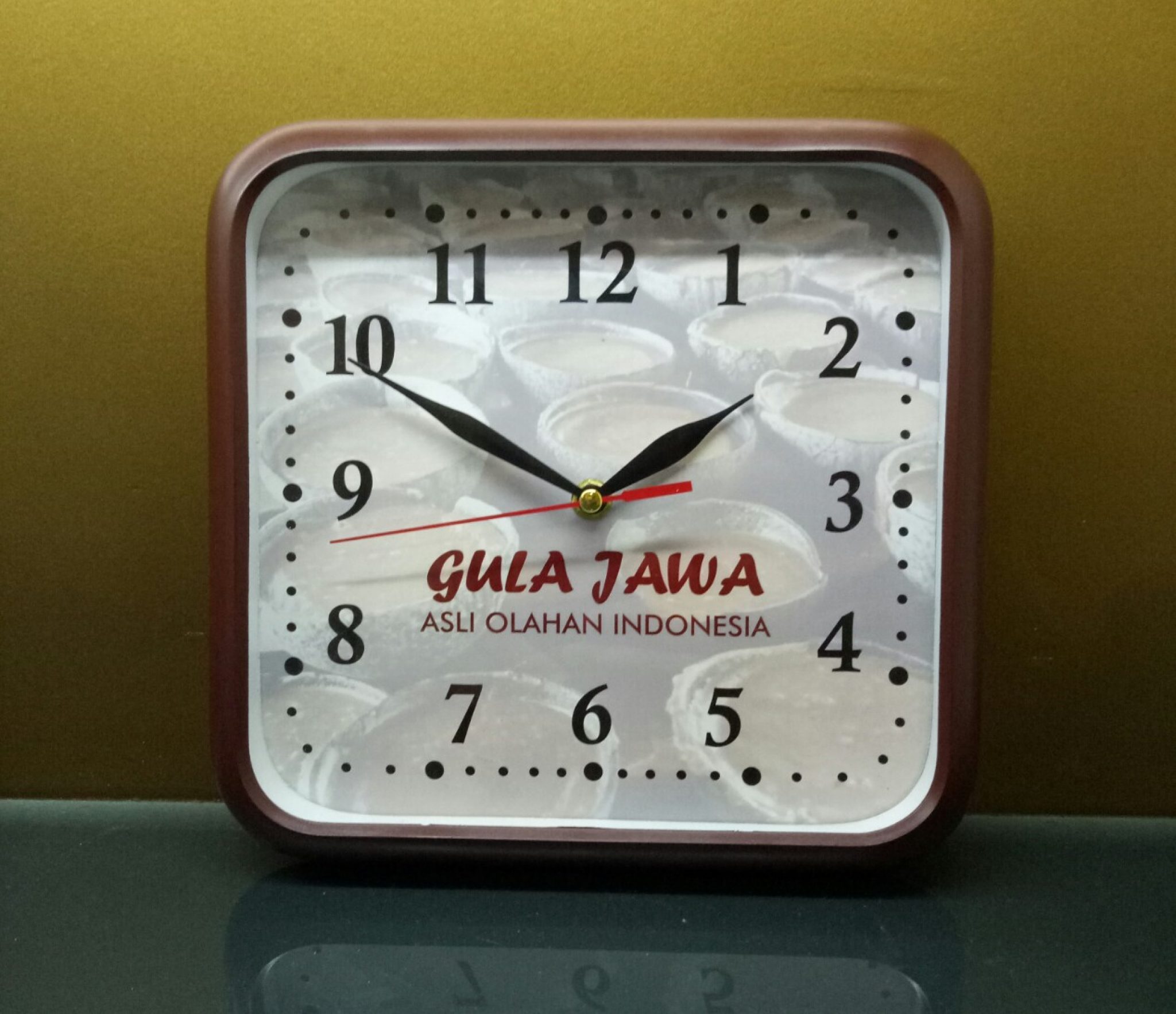 Souvenir Kantor Custom Jam Dinding Kekinian: Sentuhan Modern untuk ...